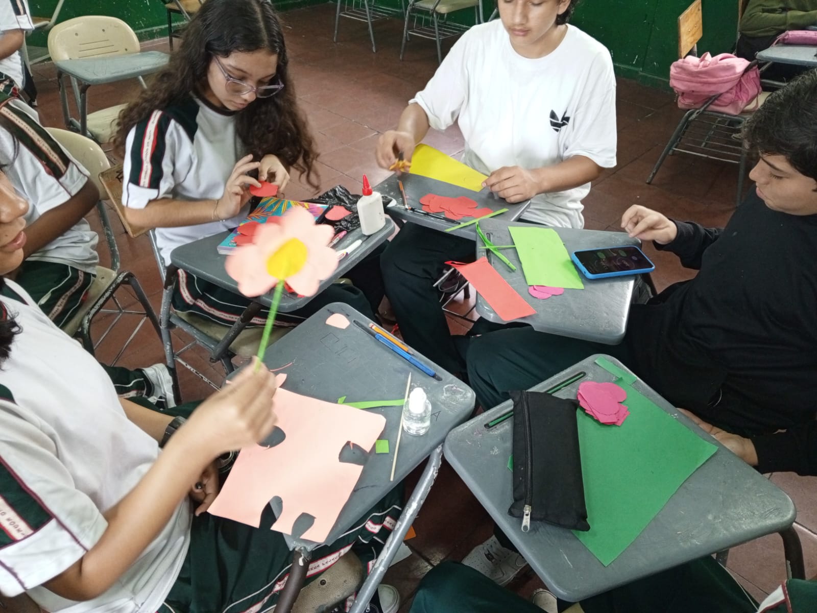 :::I. E. RODRIGO CORREA PALACIO