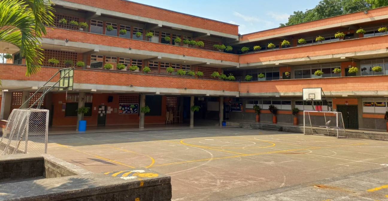 I. E. FRANCISCO ANTONIO ZEA